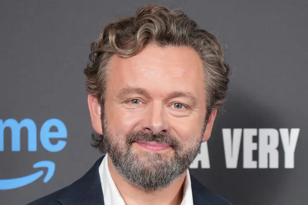 Ator Michael Sheen revela avistamento de UFO na infância: ‘Era algo ...